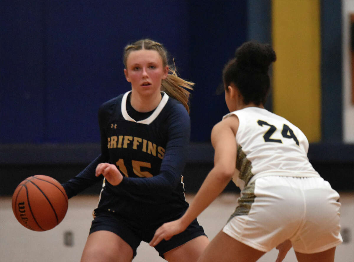 Crusaders end Griffins' 16-game winning streak inside GMC