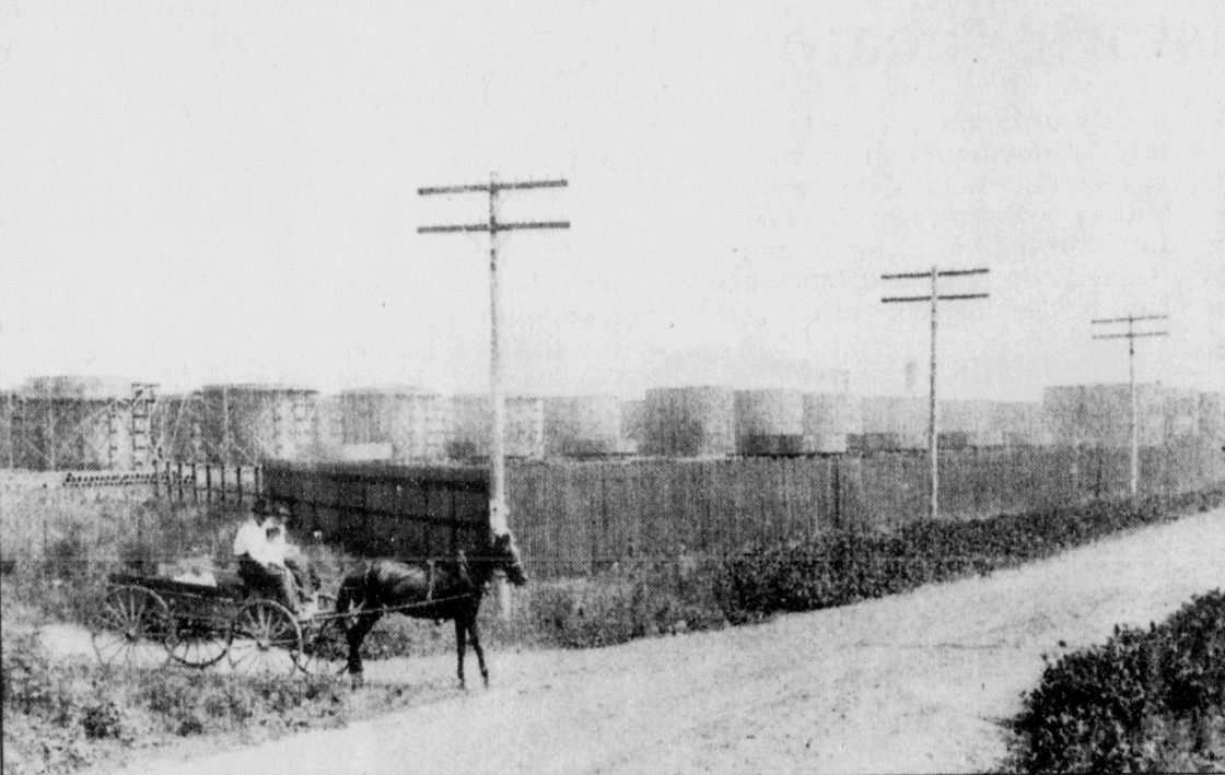 Historic photo shows how Illinois refinery grew in Wood River
