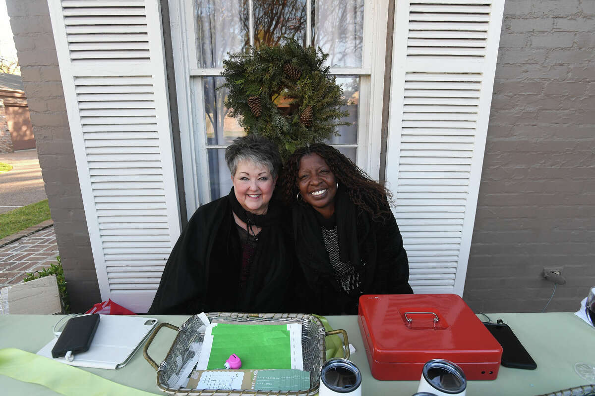 Beaumont historic homes host holiday tours