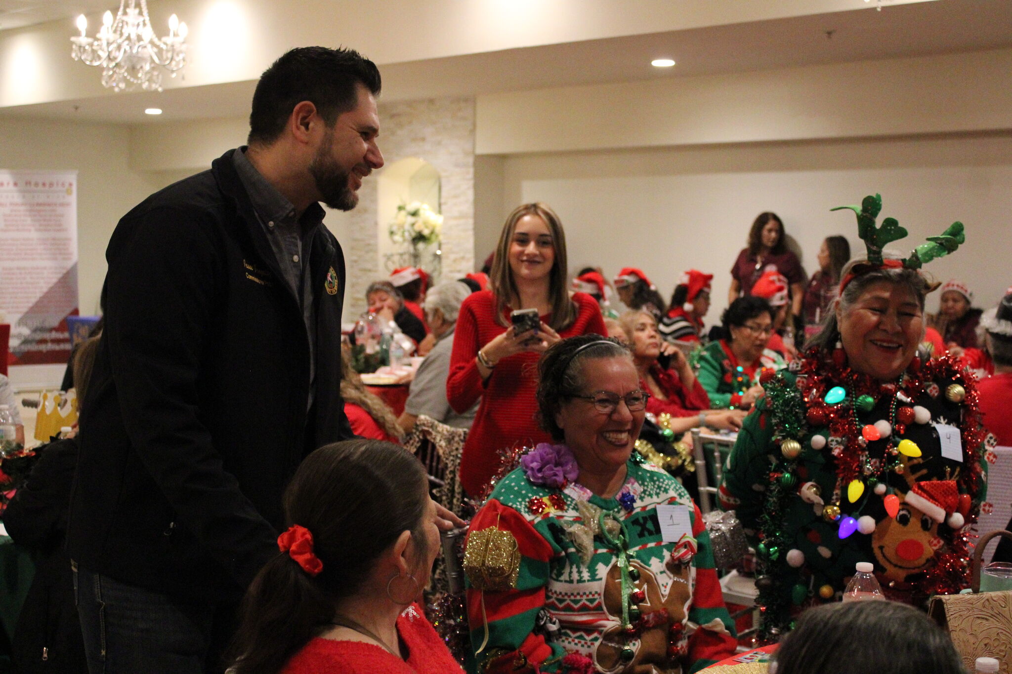 Commissioner Jesse Gonzalez holds Precinct 1 Christmas event