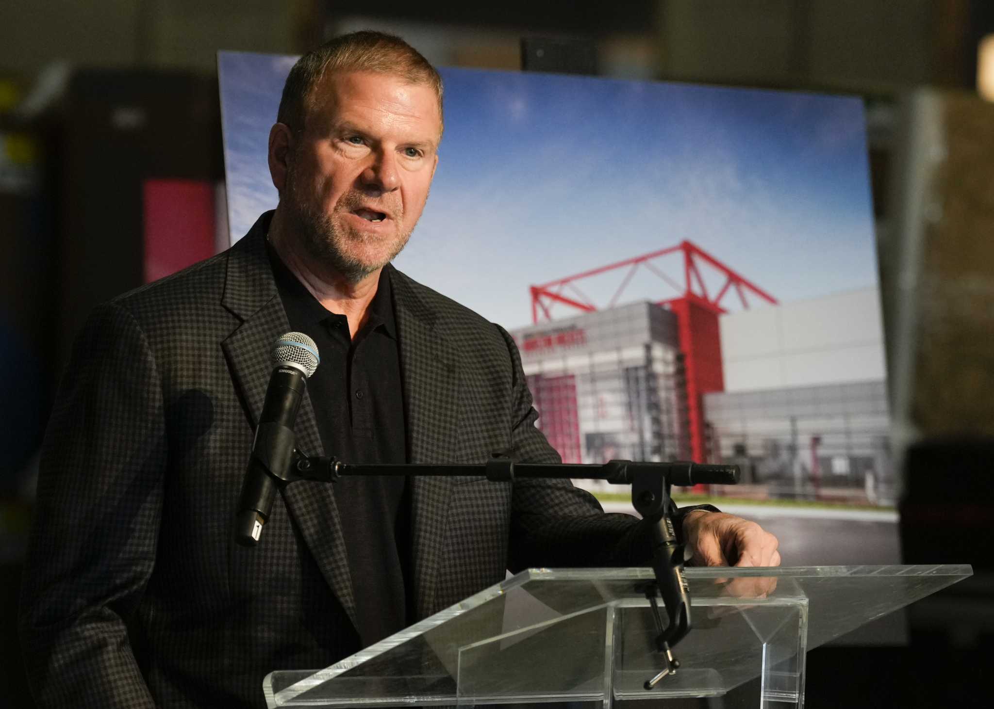 Tilman Fertitta resigning from Landry's to become Italy ambassador