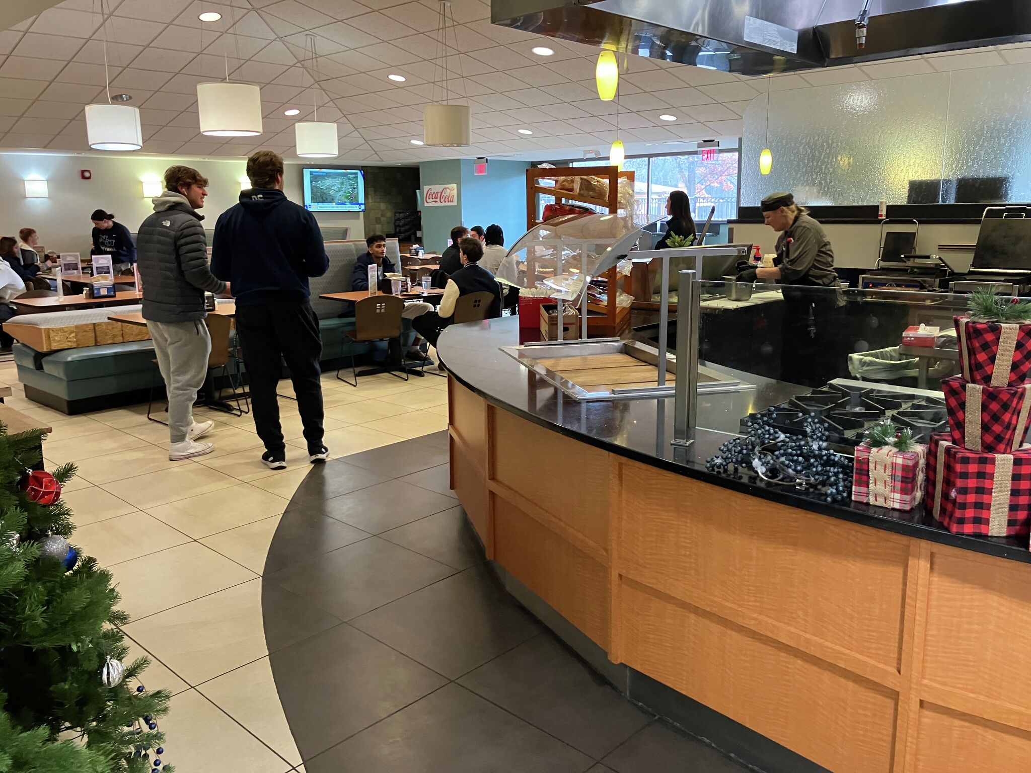 Daily News Managing Editor Dan Chalk eats lunch at the Dow Commons