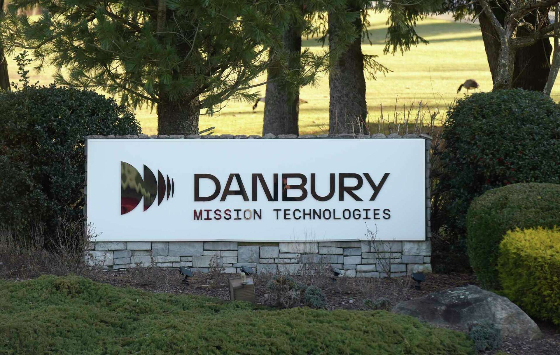 Danbury company enters $136M, five-year contract with U.S. Army