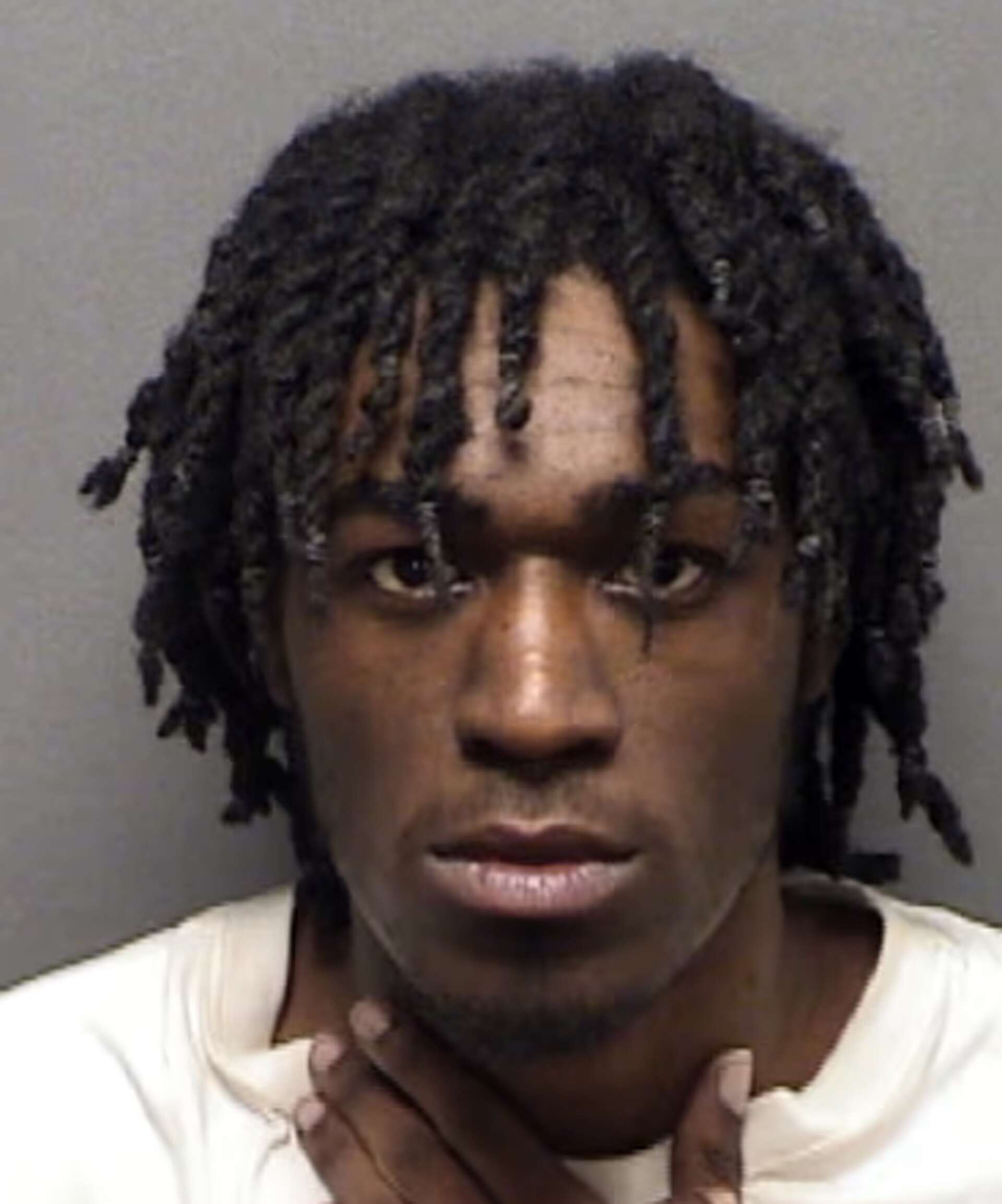 S.A. teen arrested after chase is suspect in woman's killing