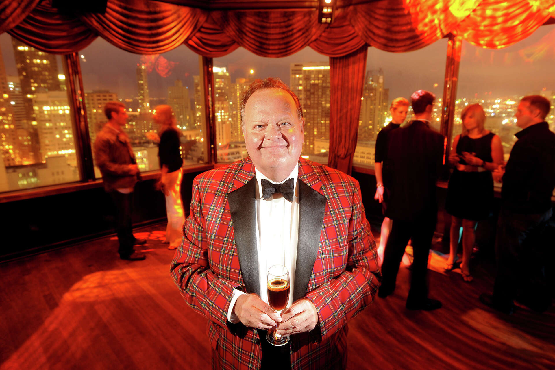 Glamorous near-century-old SF rooftop bar is finally making its return