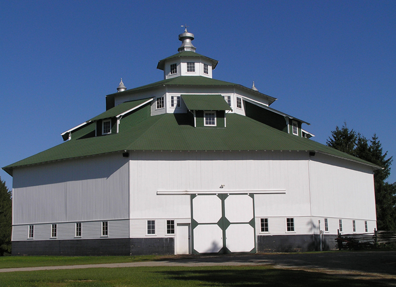 The history of the Thumb Octagon Barn