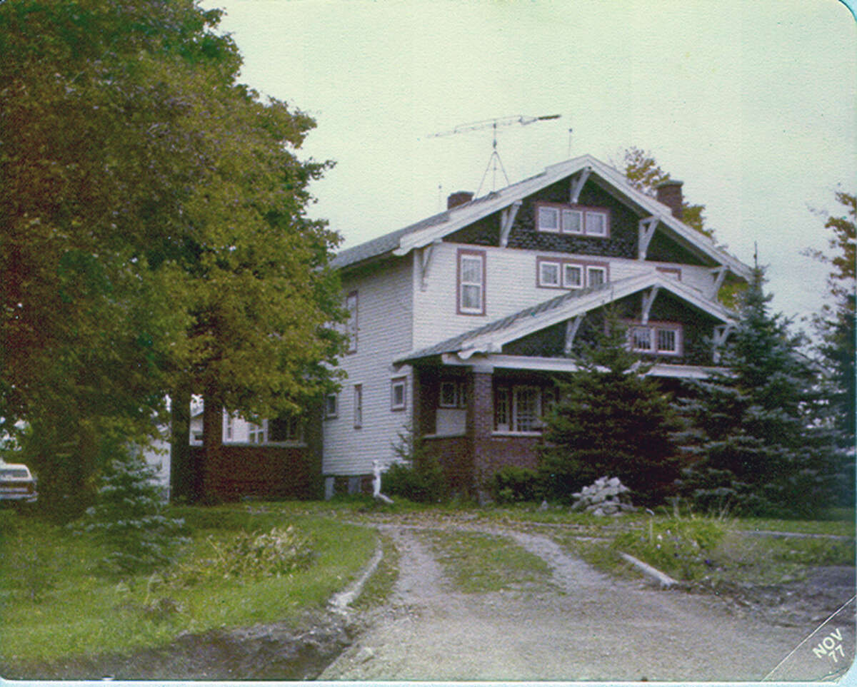 The history of the Thumb Octagon Barn