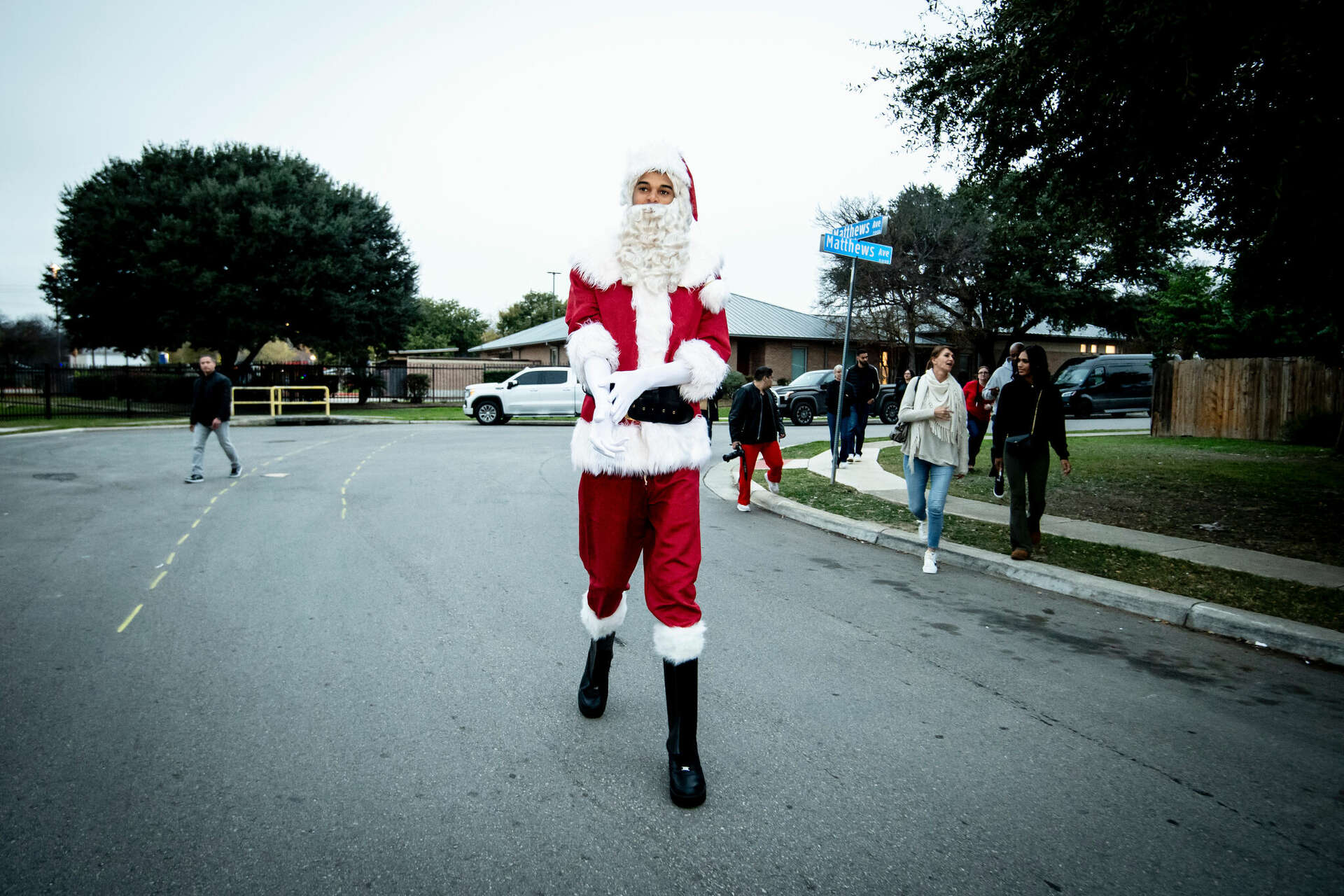 Spurs' Wembanyama plays Santa to deliver gifts for Elf Louise