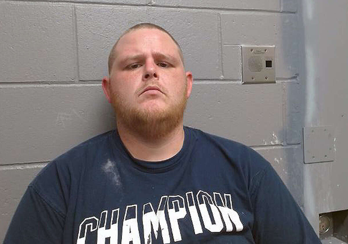 Police seeking help to find those with warrants