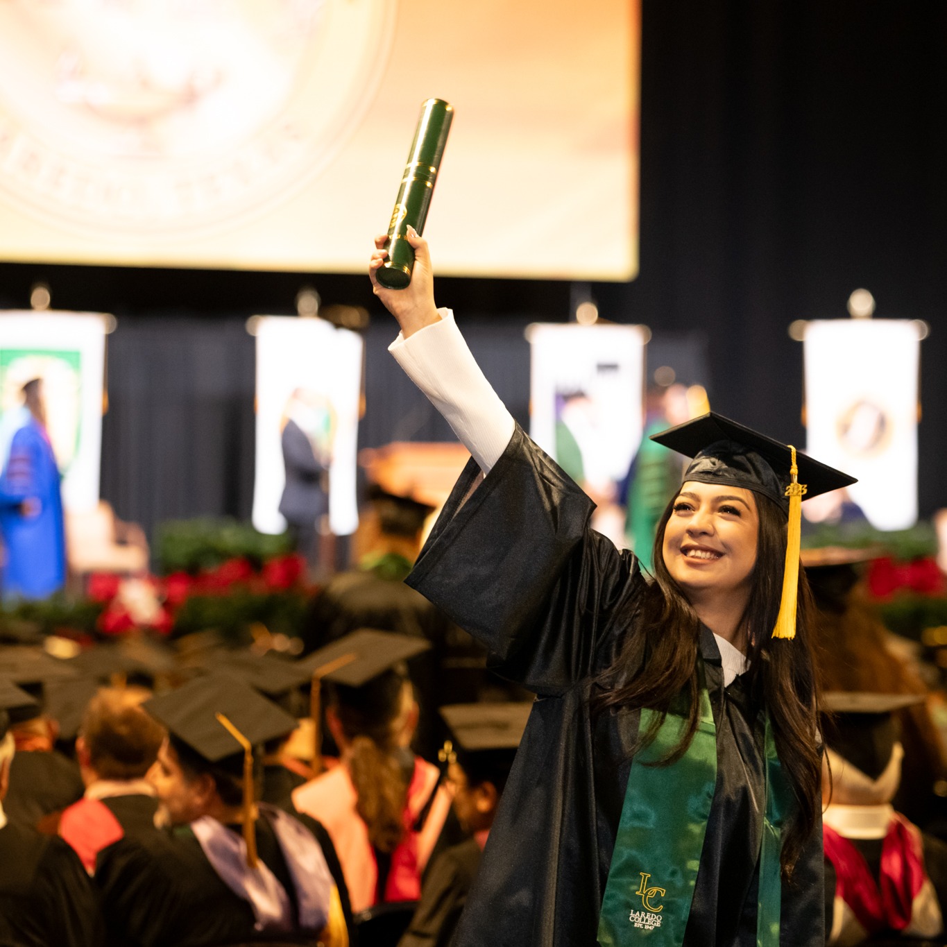 Laredo College holds Fall Commencement Ceremony at Sames Auto Arena