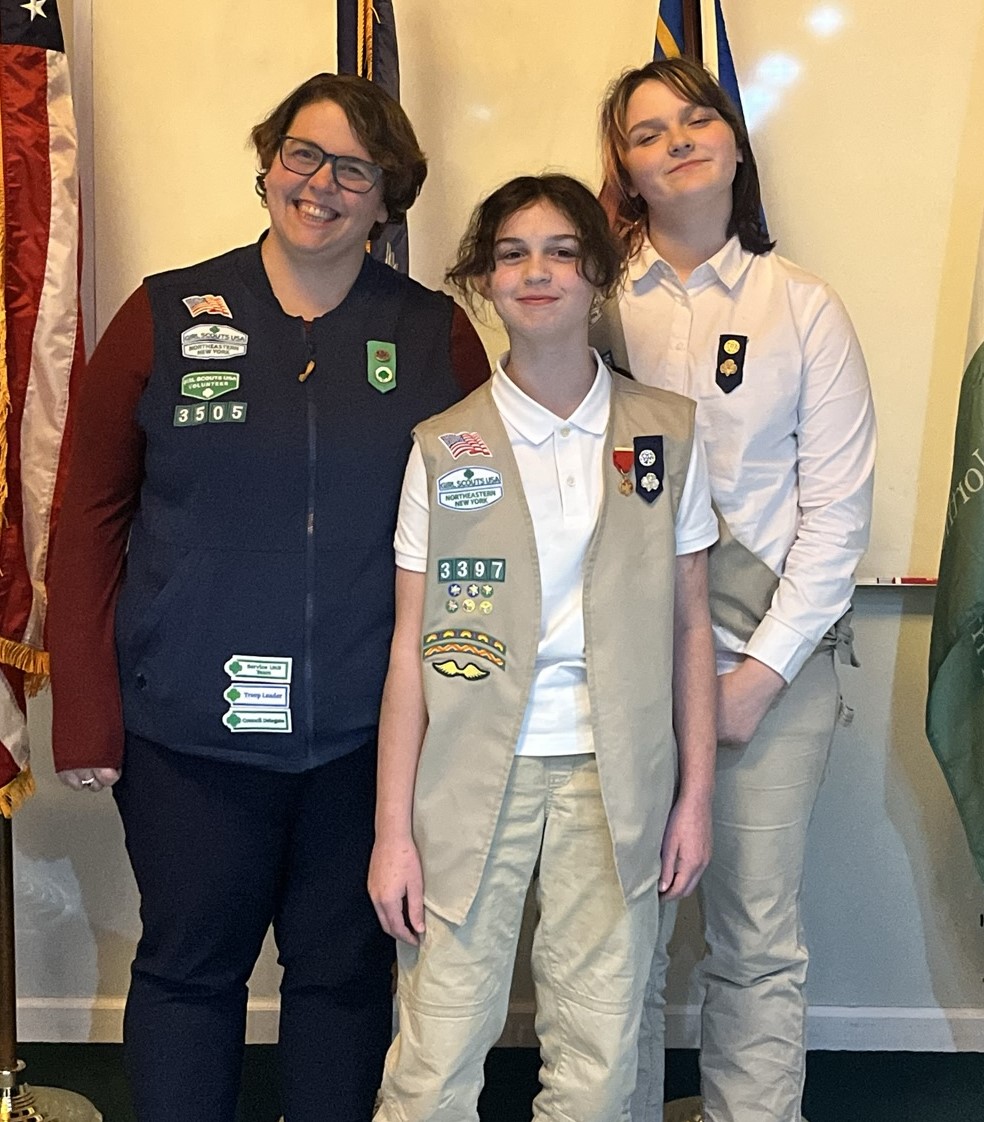 2 Girl Scouts lauded for saving young lives