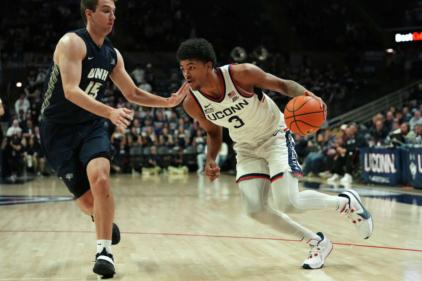 UConn men's basketball freshman Jaylin Stewart home in Seattle