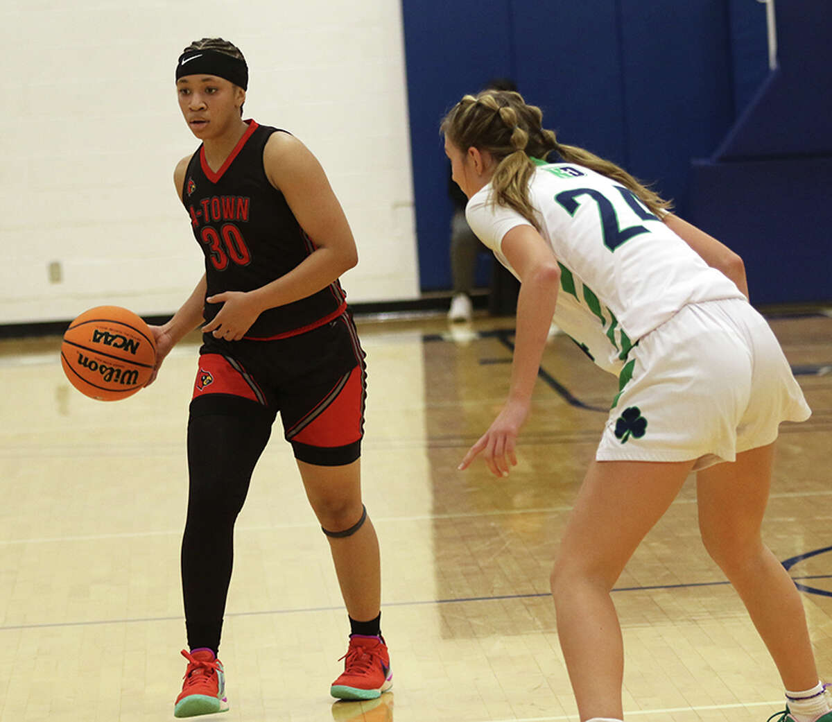 Unbeaten and 'lackadaisical', Alton tops state-ranked Irish