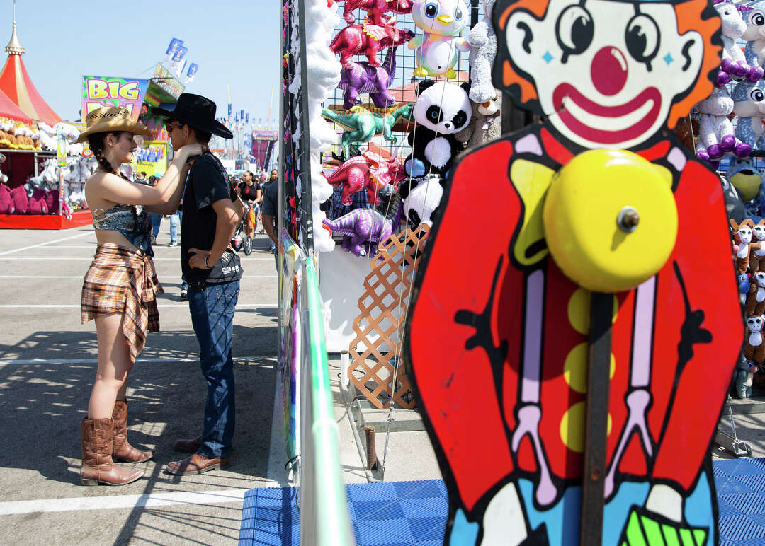 2024 Houston Rodeo: What to know about the carnival