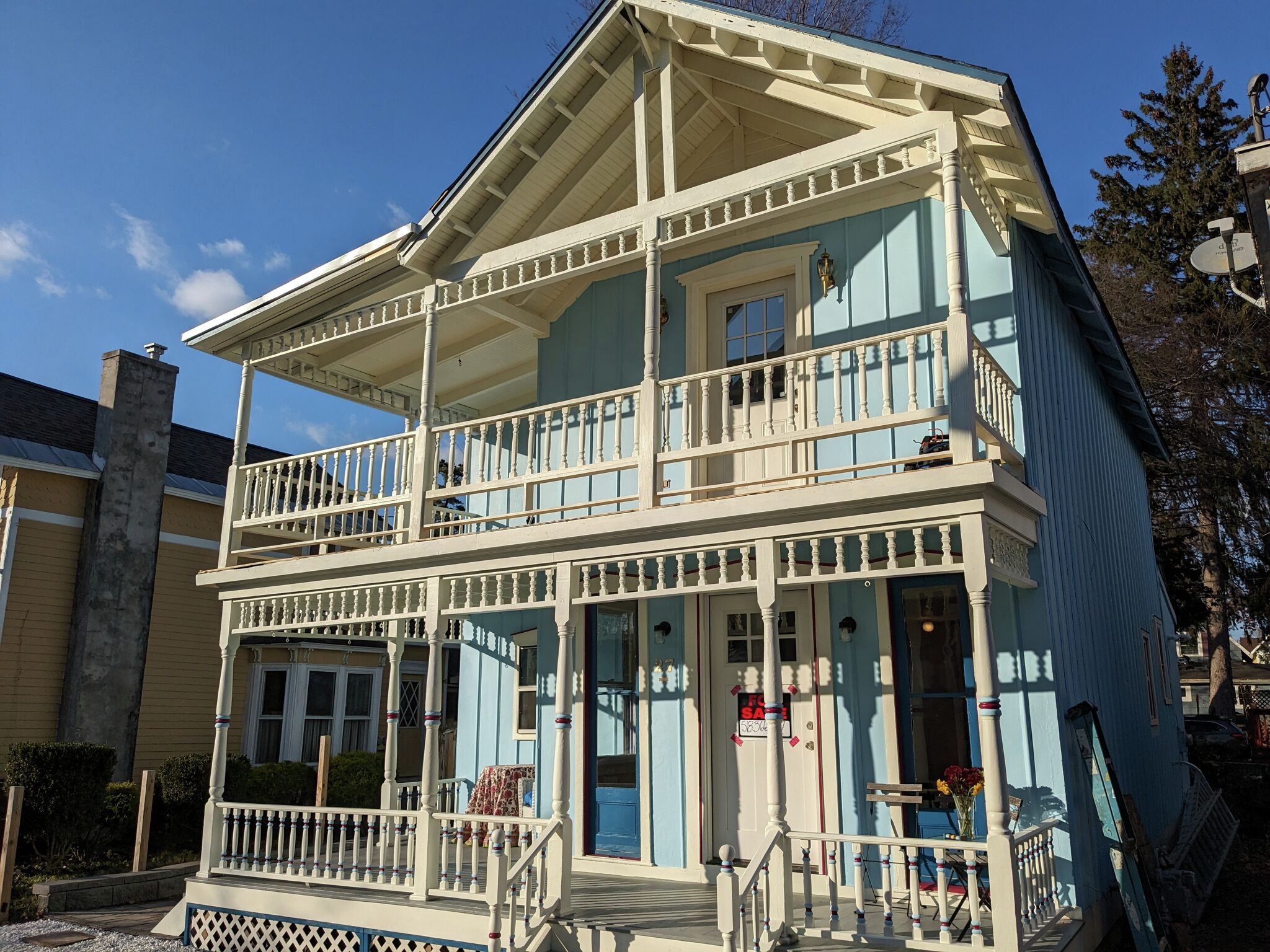 Victorian cottage in Round Lake, Saratoga County for sale for $250,000