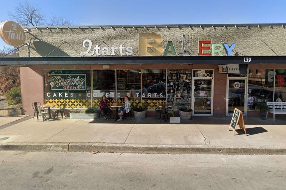 New Braunfels baker wins Food Network holiday baking crown