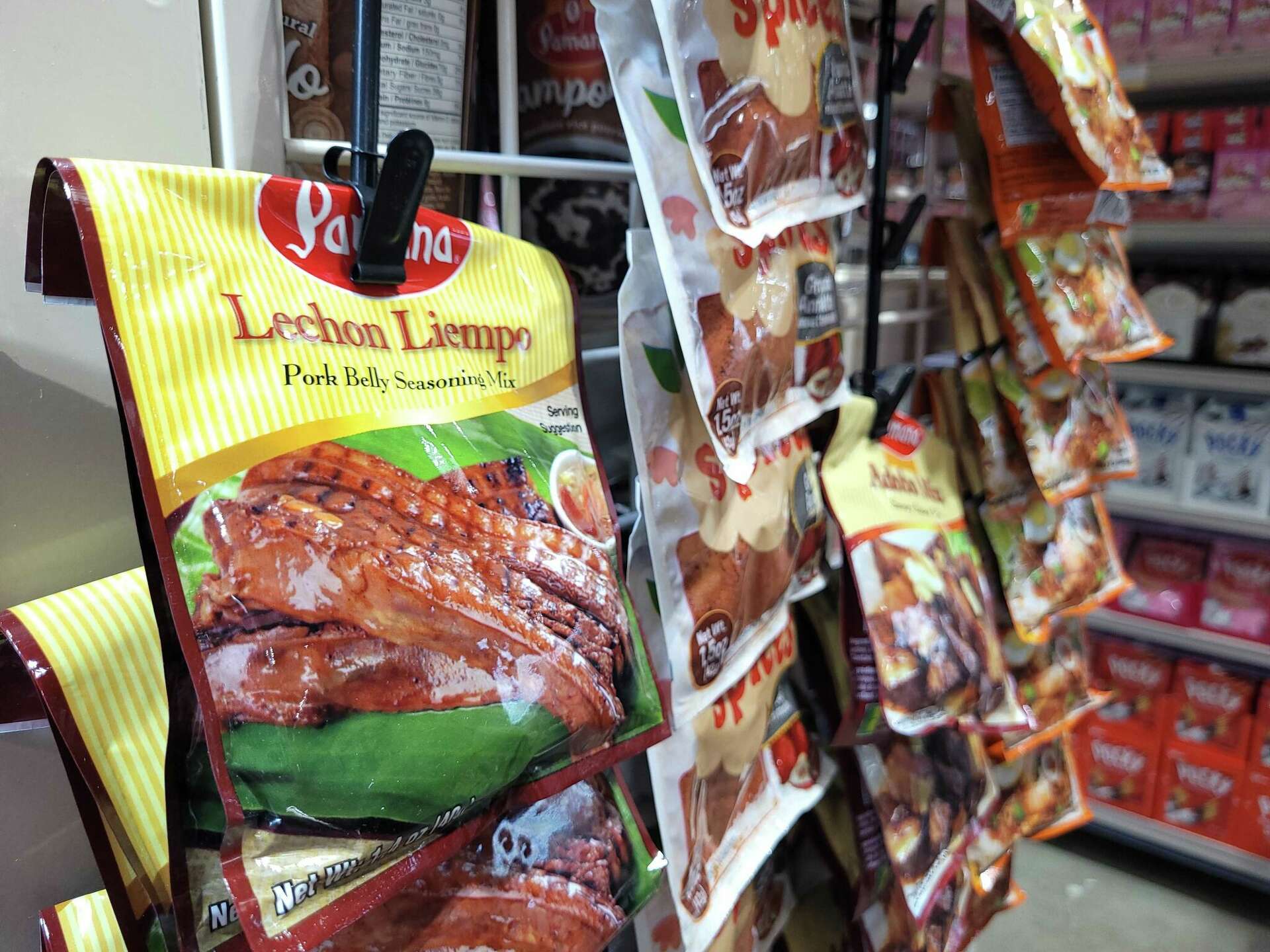 Popular Filipino grocery chain debuts first Texas outpost