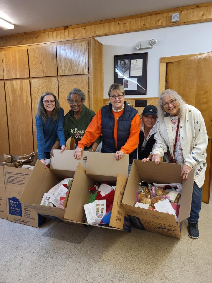 Lake County woman continues military care package tradition