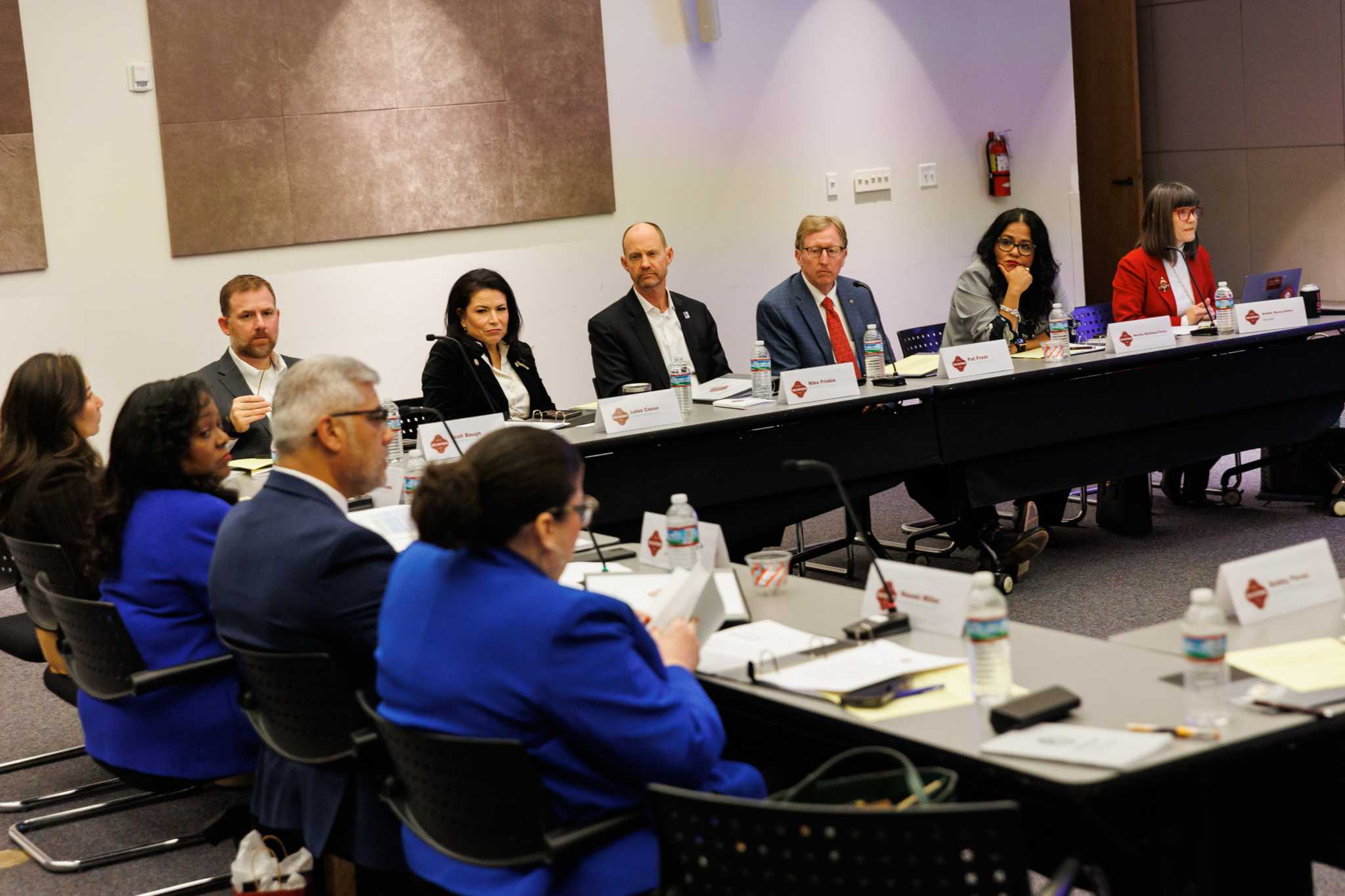 Would Nirenberg’s charter request ‘chip away’ at council’s power?