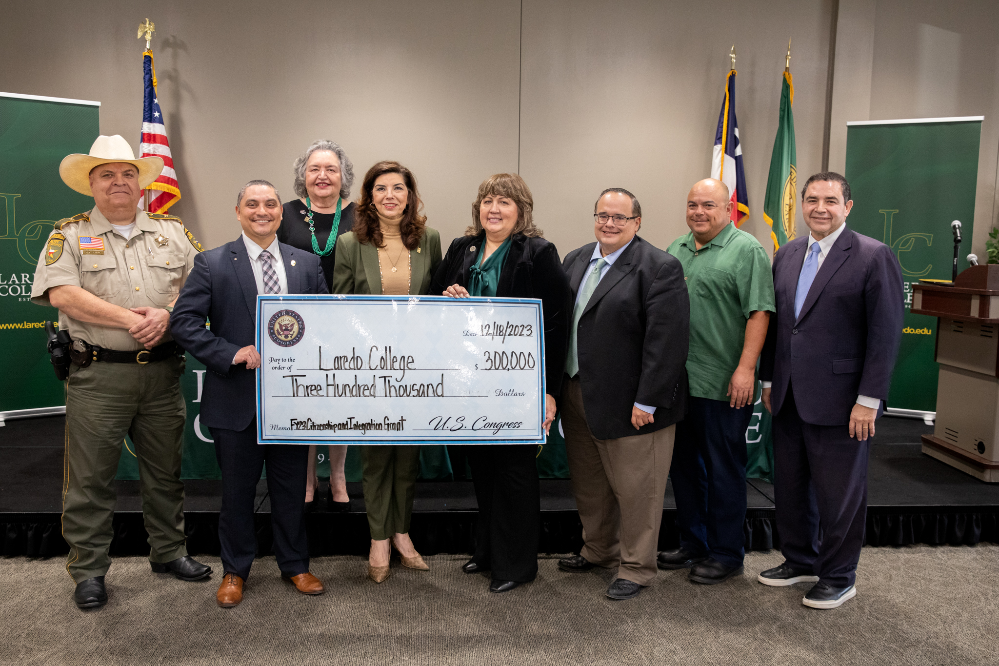 Laredo College receives $300K for citizenship assistance programs