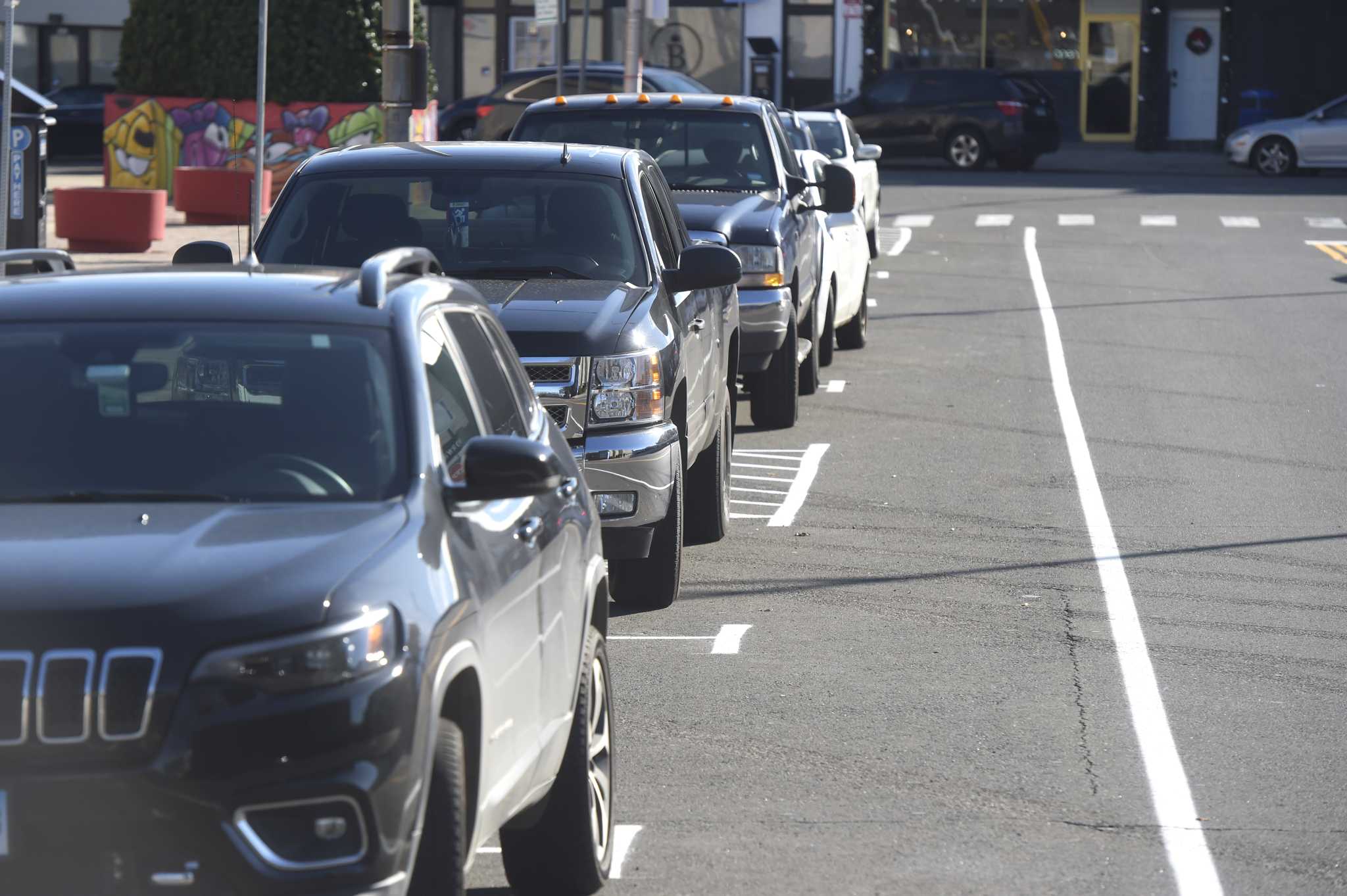 Norwalk wants help from consultant to develop resident parking program