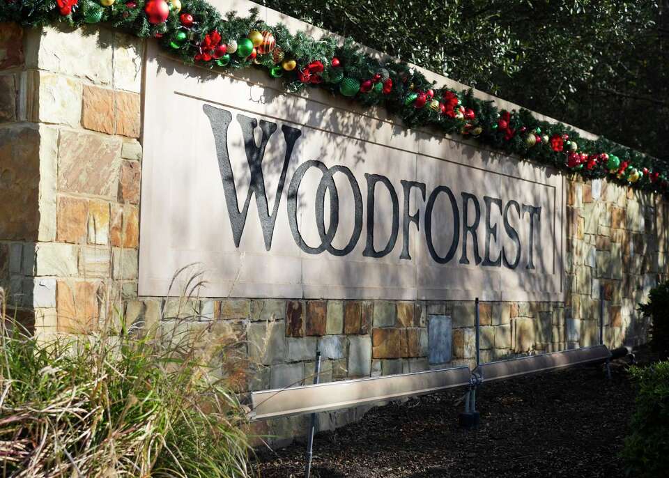 New restaurants, retail and 400-acre park drive growth in Woodforest