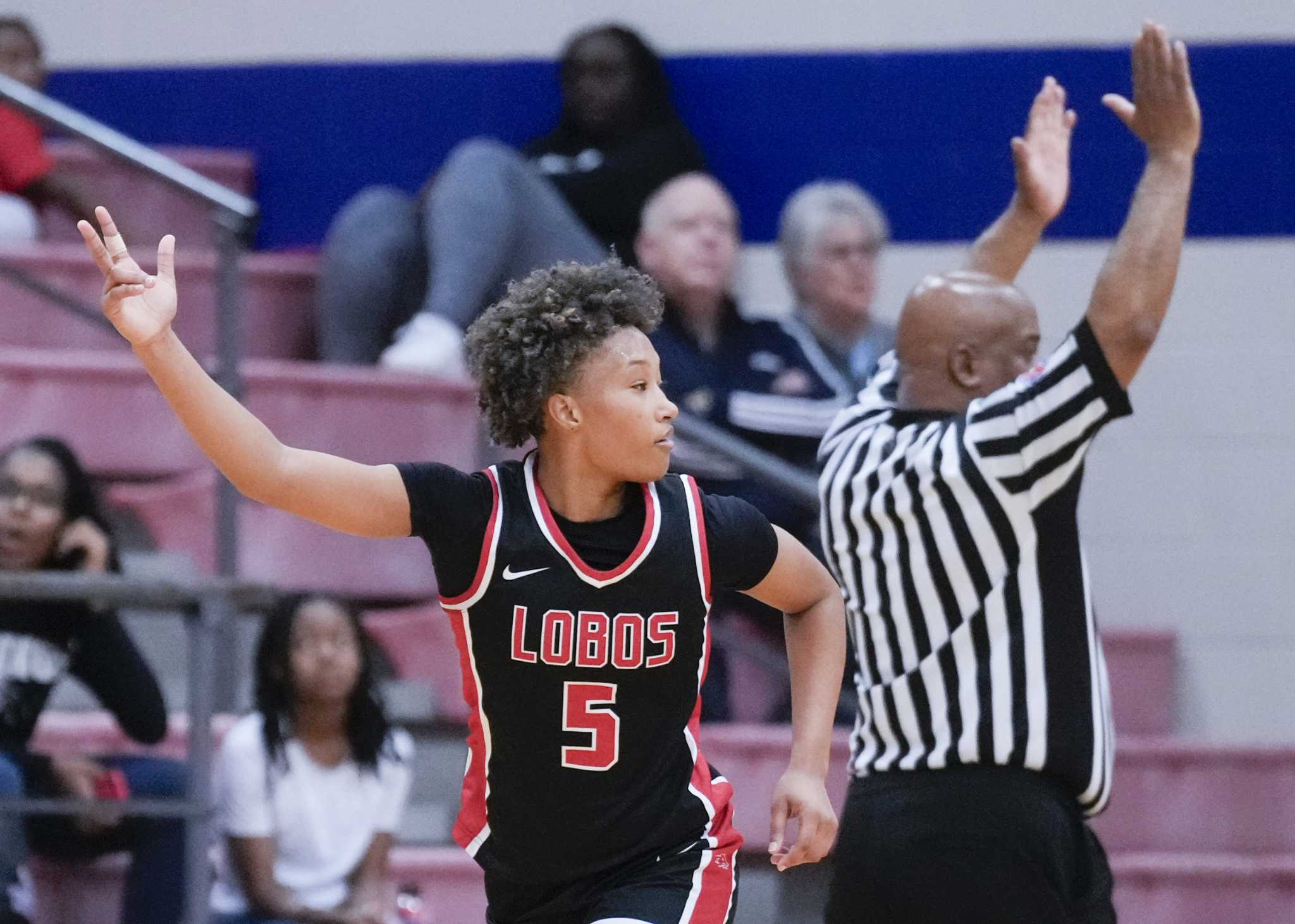 Houston girls basketball top performers: Baymon scores 44 points.