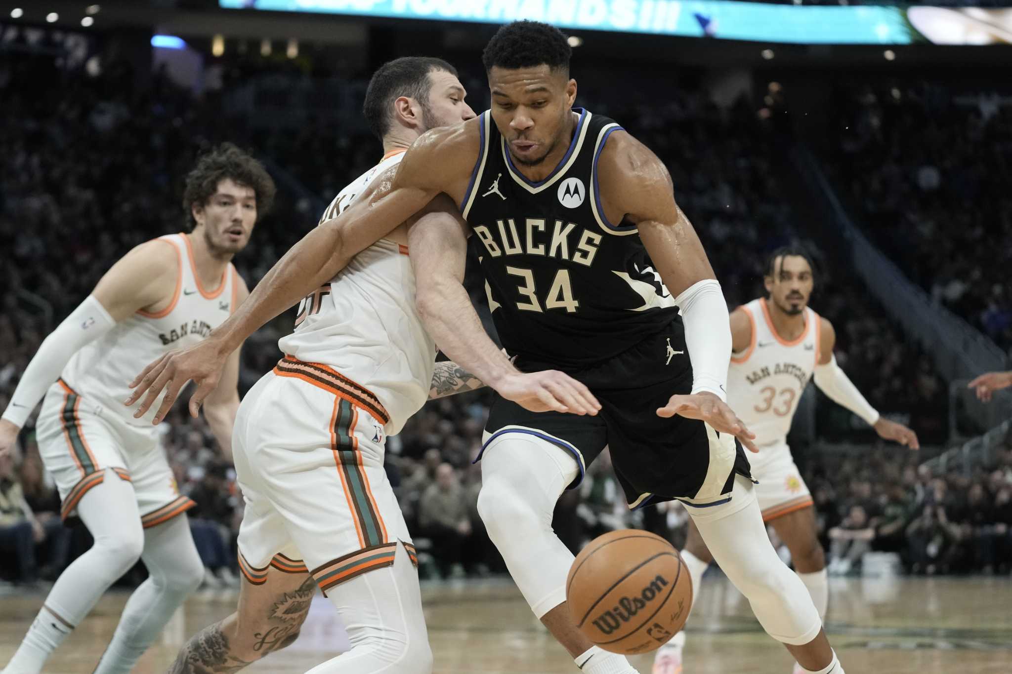 3 takeaways from the Wembanyama-less Spurs loss to the Bucks