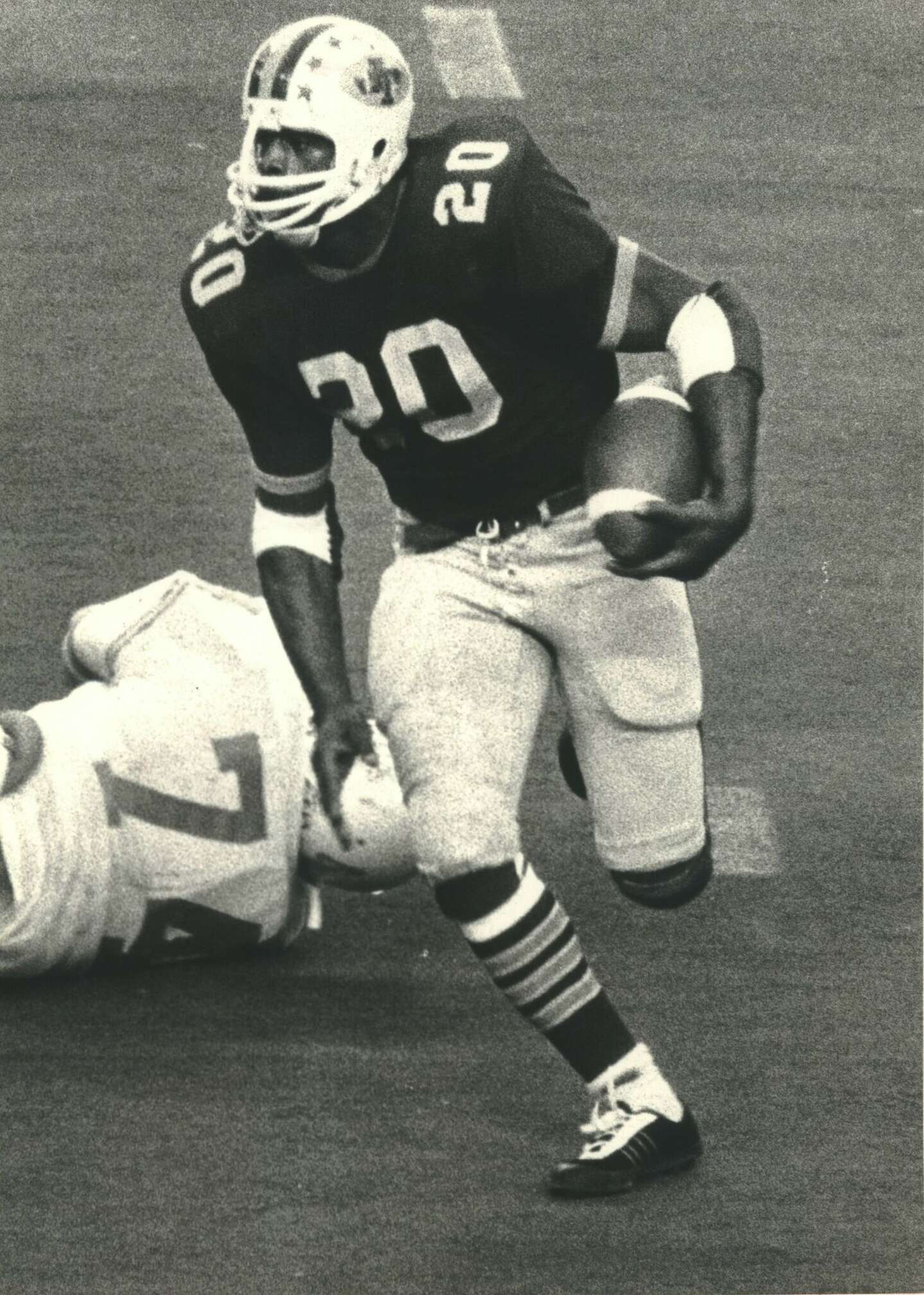 Earl Campbell on Monday Night Football made Houston Oilers stars