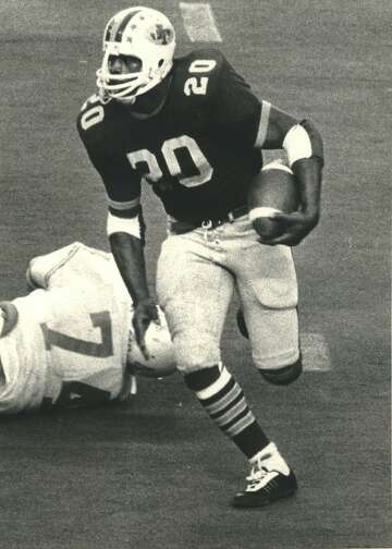 Earl Campbell on Monday Night Football made Houston Oilers stars