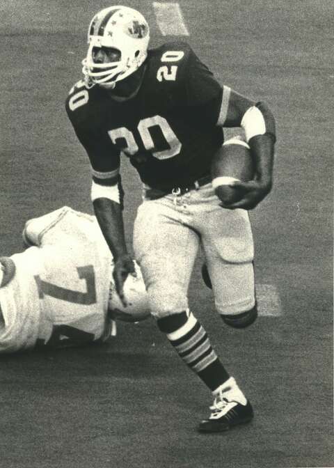 Earl Campbell on Monday Night Football made Houston Oilers stars