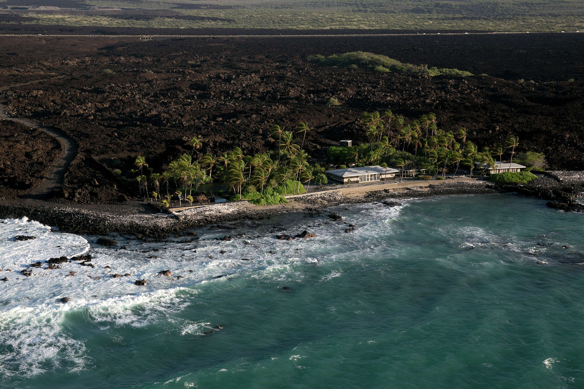 SF billionaire donates massive gift to combat 'scary' Hawaii situation