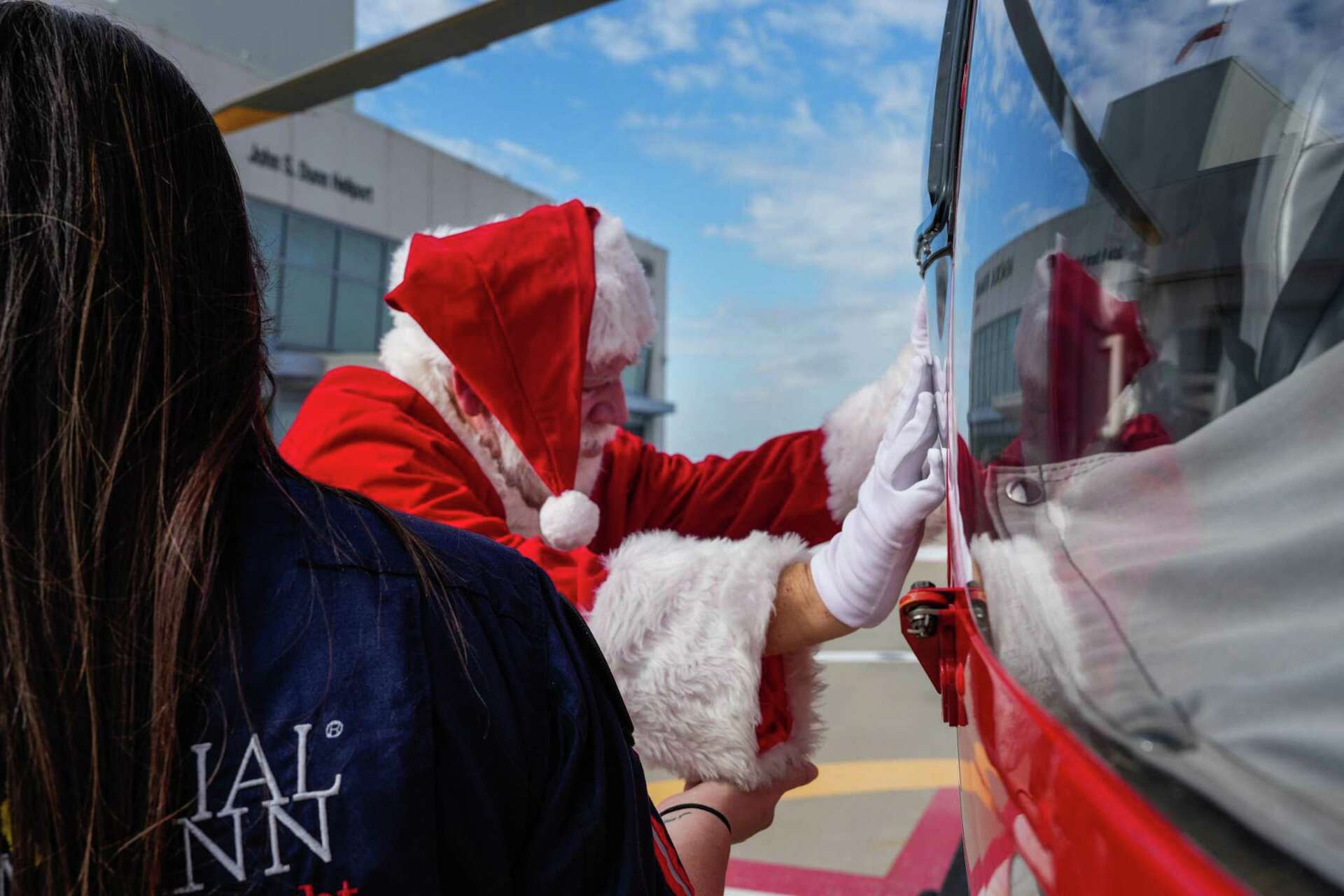 A Texas man is back in his Santa suit after emergency heart surgery