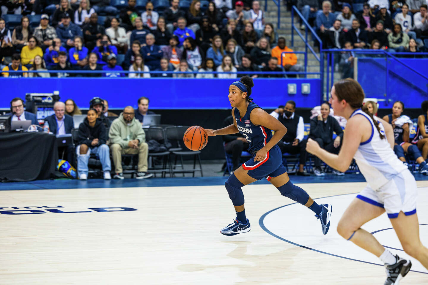 How UConn women's basketball's KK Arnold's maturity helps Huskies.