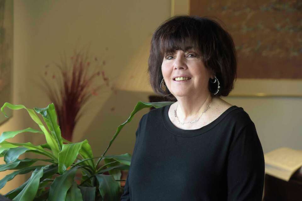 Danbury teacher Andee Nunn celebrates her students in memoir