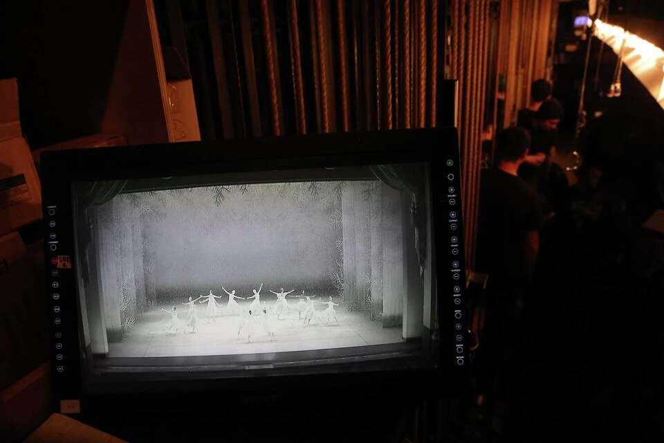 How S.F. Ballet creates an indoor snowstorm for ‘Nutcracker’
