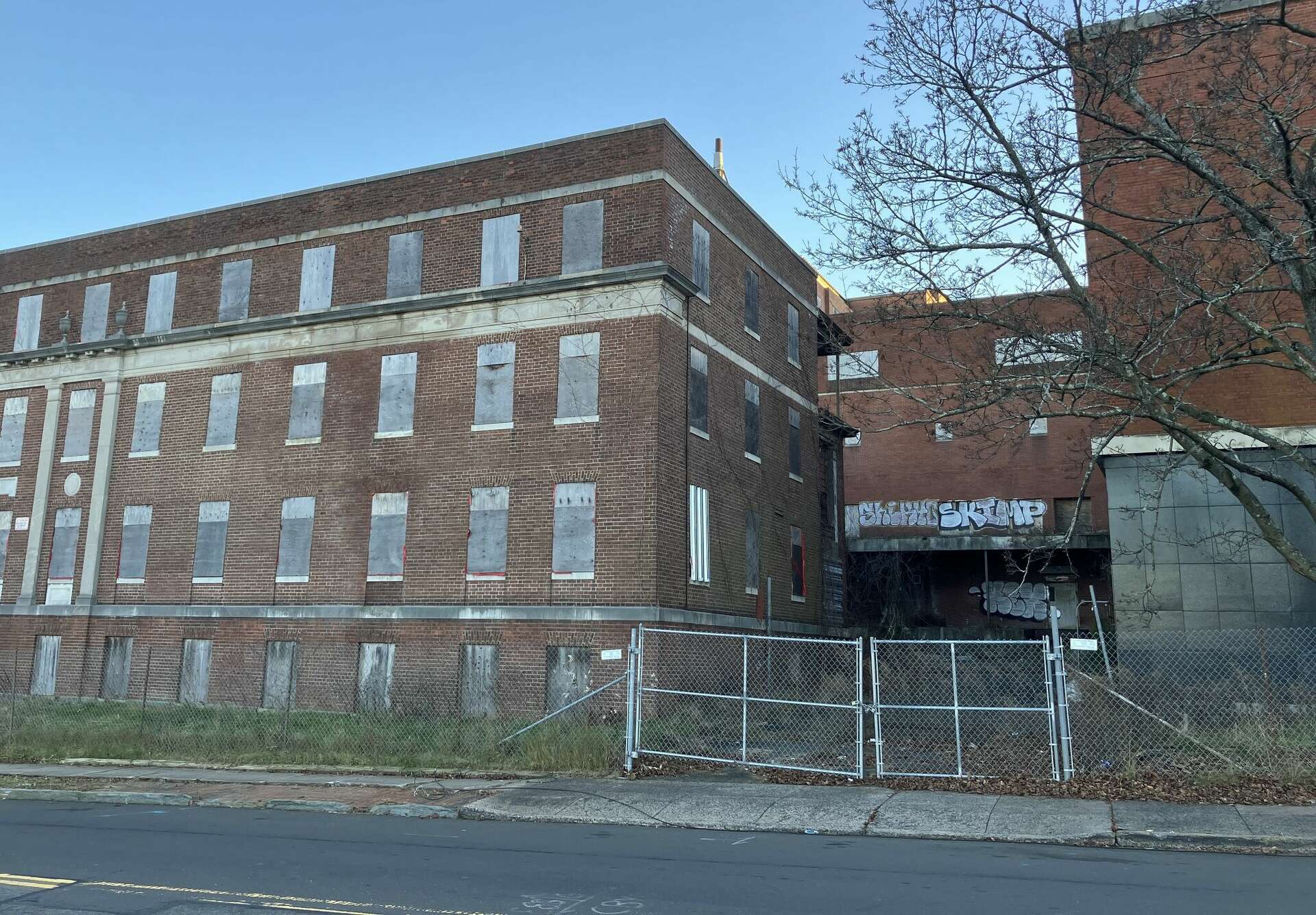 Meriden plans new action on derelict hospital that scars downtown