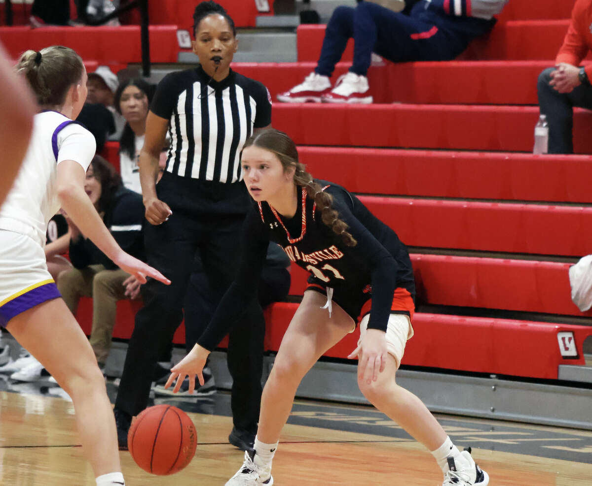 Hickman’s early 3-pointers bury Tigers at Viz tournament