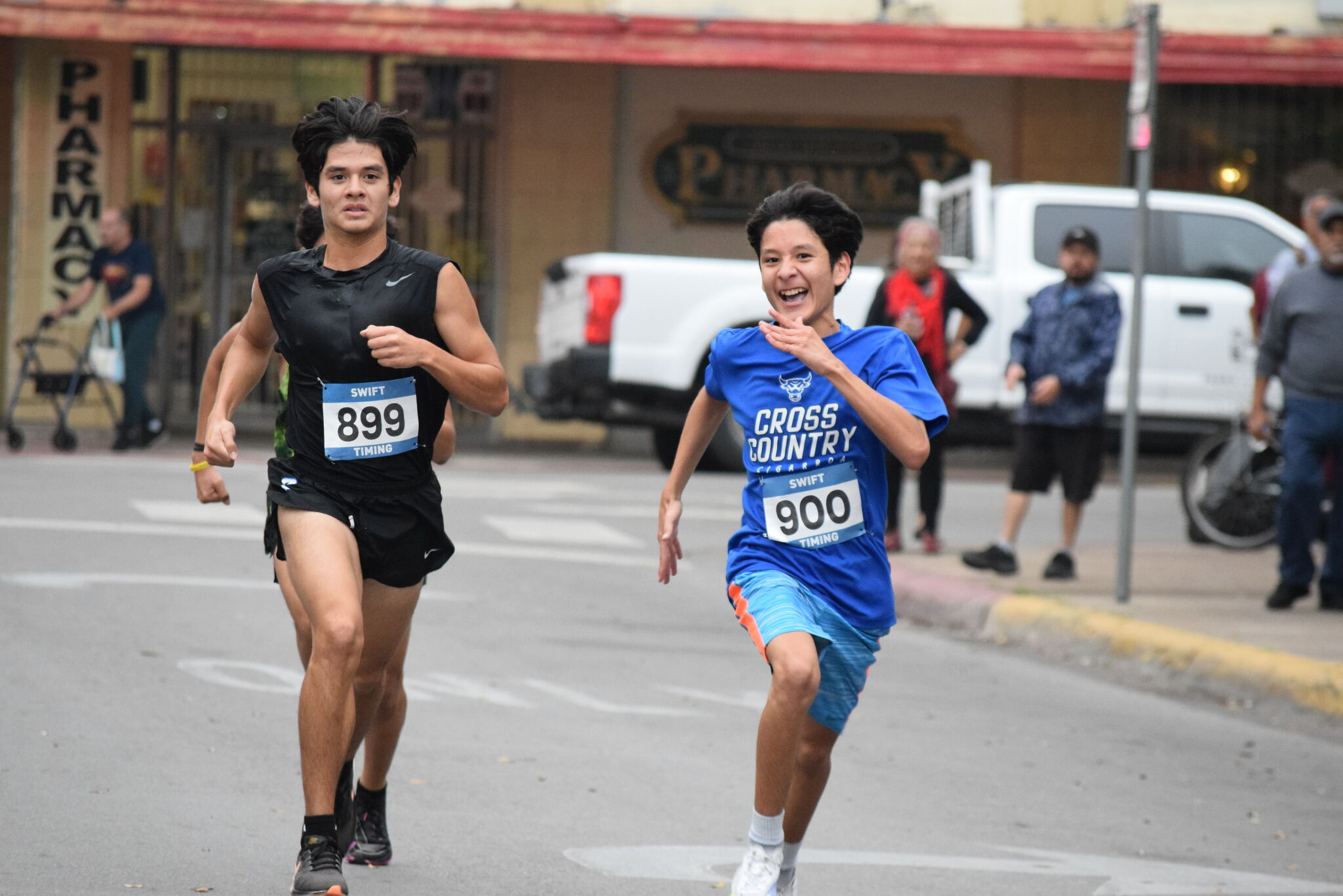 PHOTOS: Laredo competes, donates toys at the Run Santa Run 5K