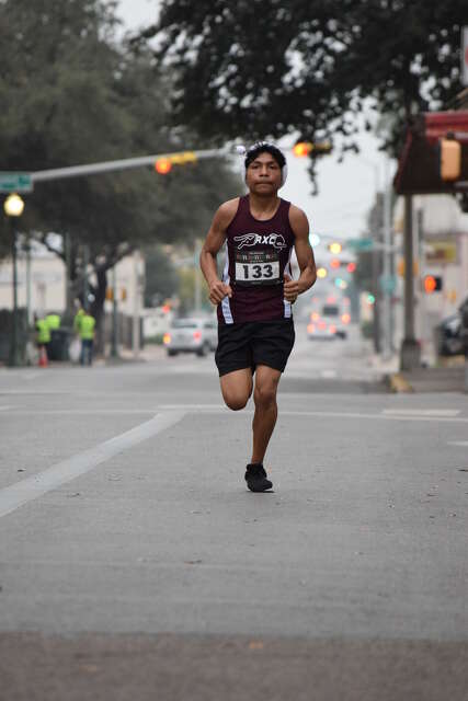 PHOTOS: Laredo competes, donates toys at the Run Santa Run 5K