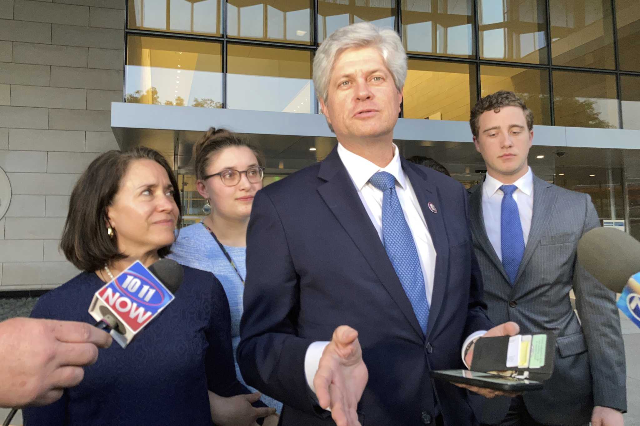 9th Court overturns GOP Rep. Fortenberry’s conviction for lying to FBI