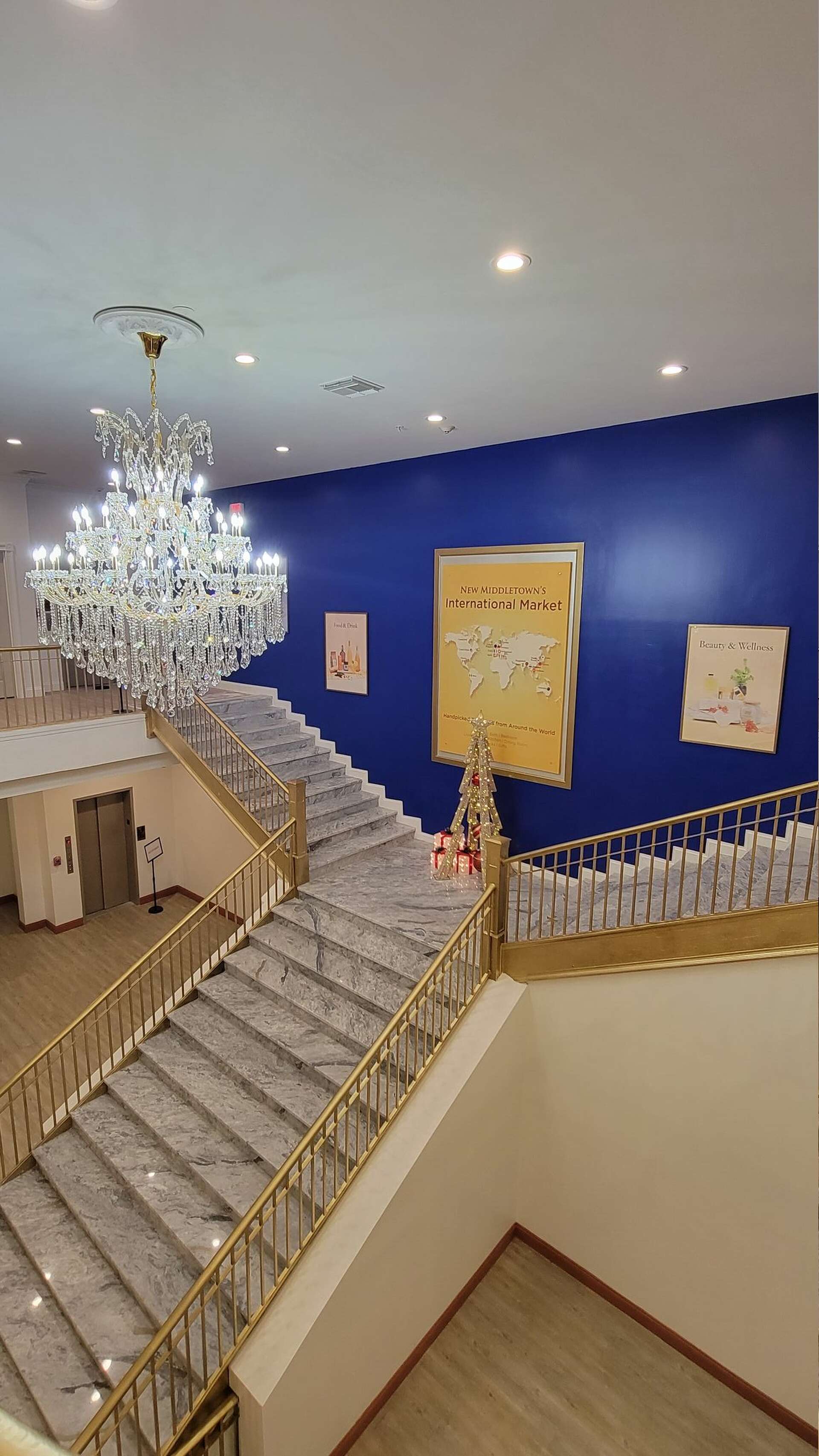 Shen Yun department store aims to revive downtown Middletown