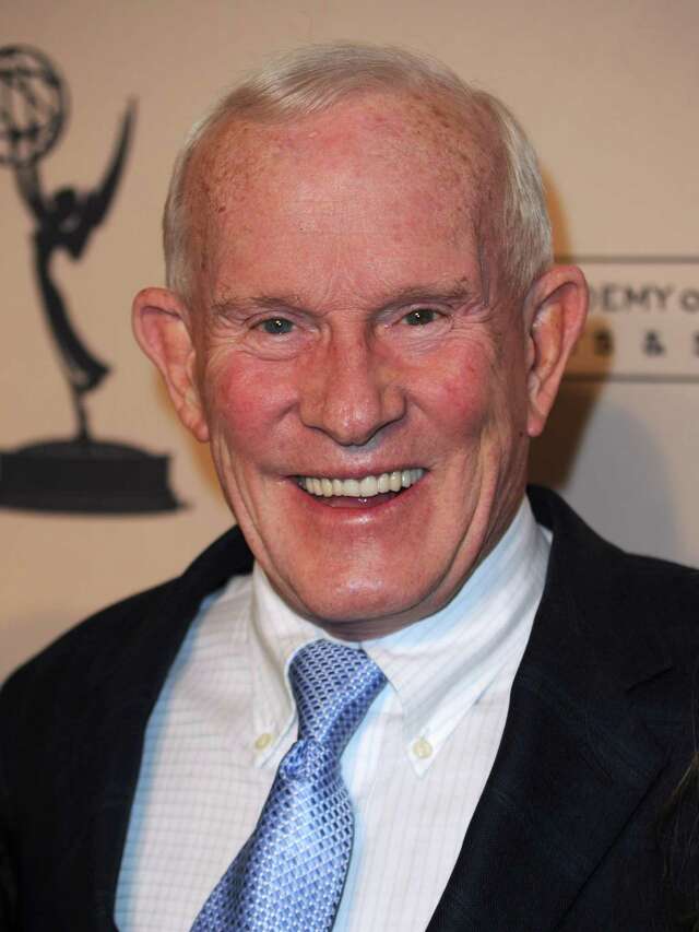 Tom Smothers of ‘The Smothers Brothers Comedy Hour’ dies at 86