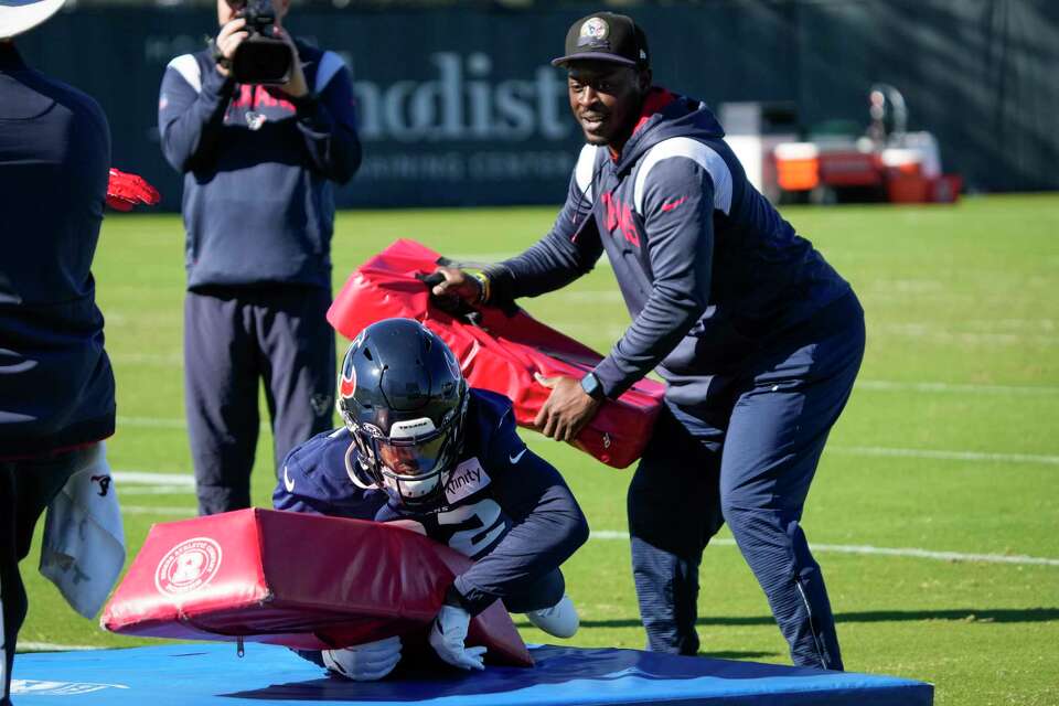 Houston Texans practice report: Defensive line battered with injuries