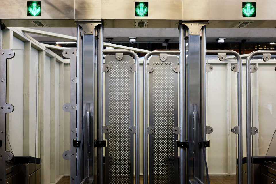 Here’s how new BART’s entry gates are meant to reduce ‘mayhem’