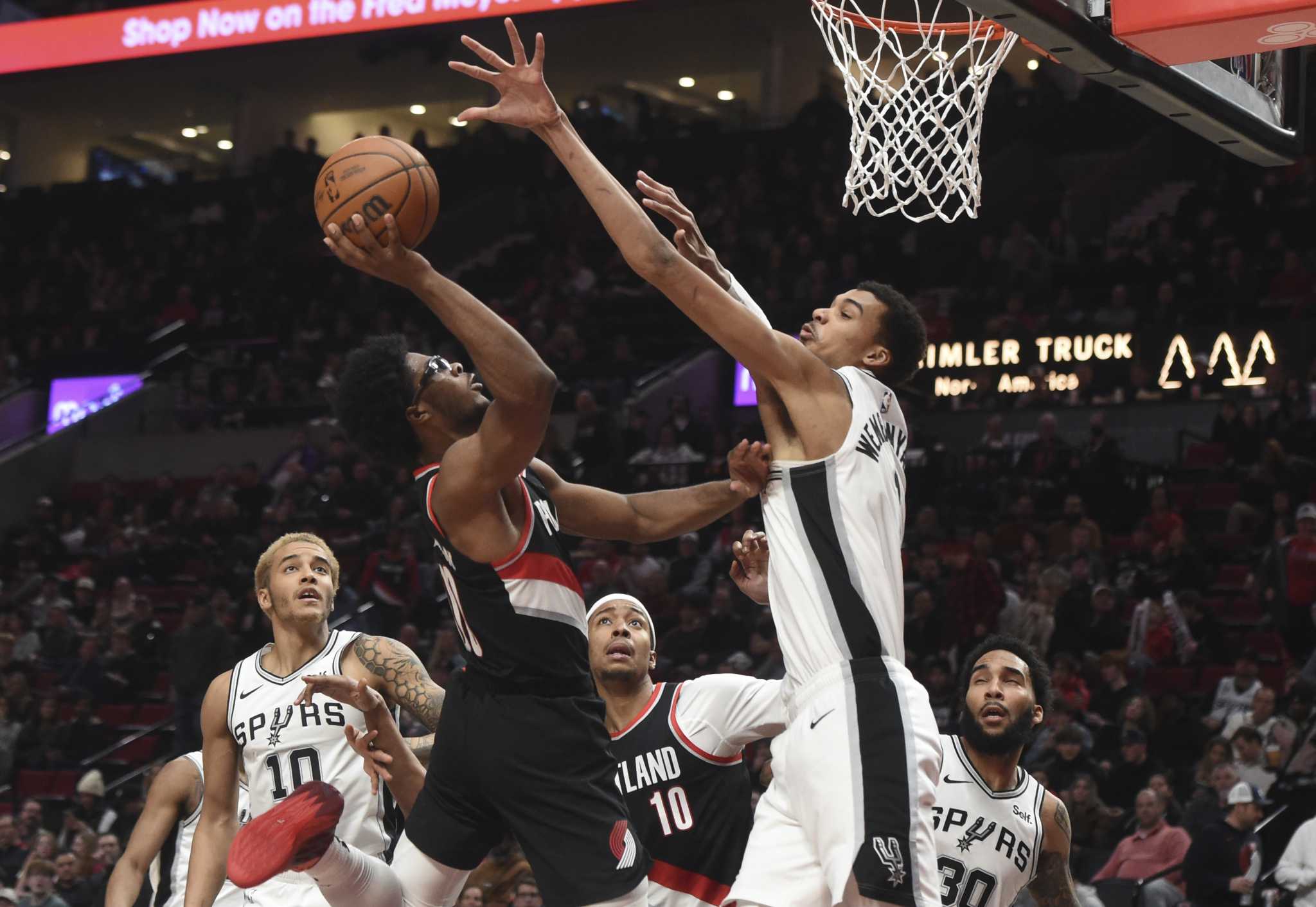 Victor Wembanyama and Scoot give glimpse of the NBA's future, again