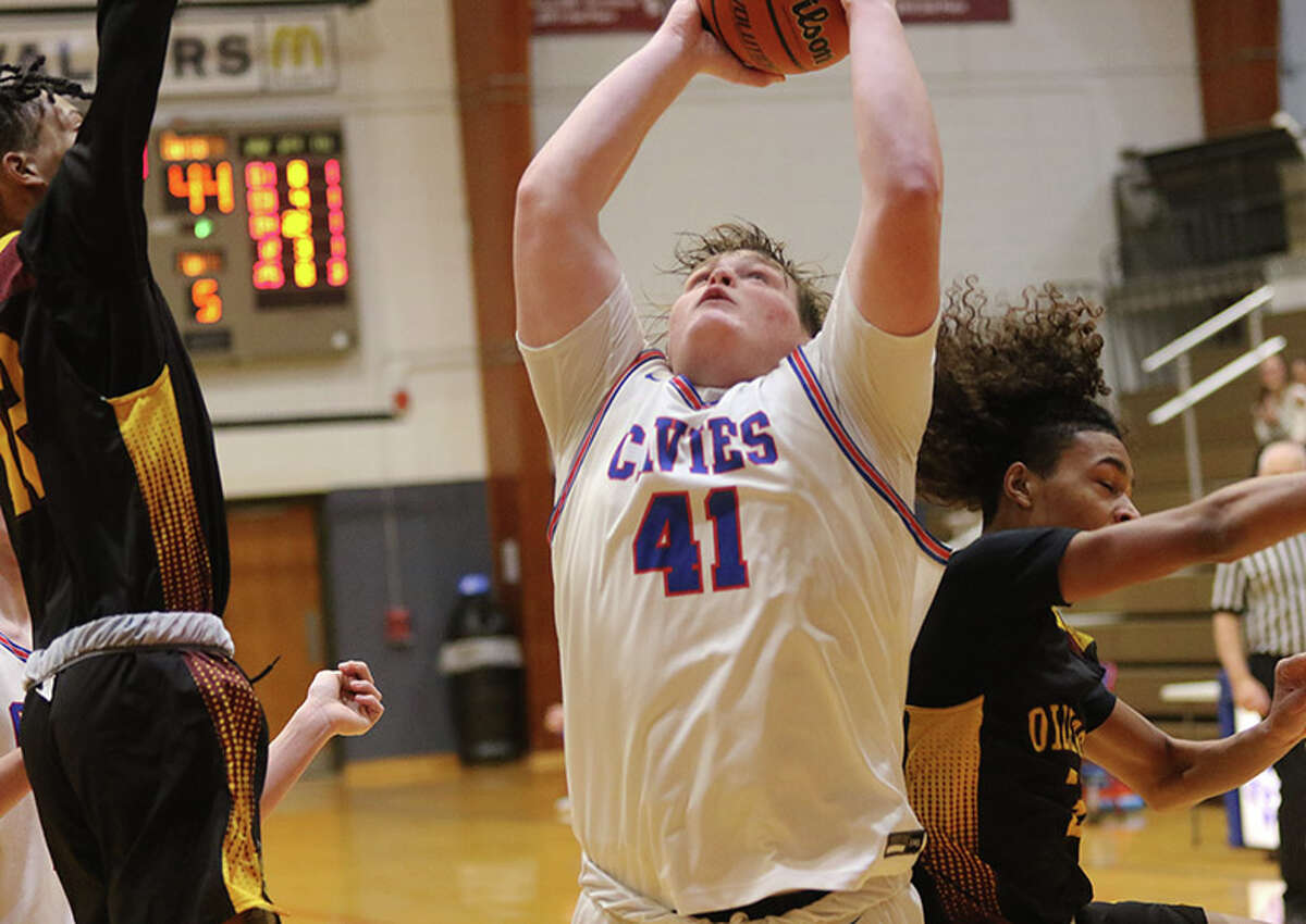 Cavaliers surrender lead, take it back and beat Oilers in OT