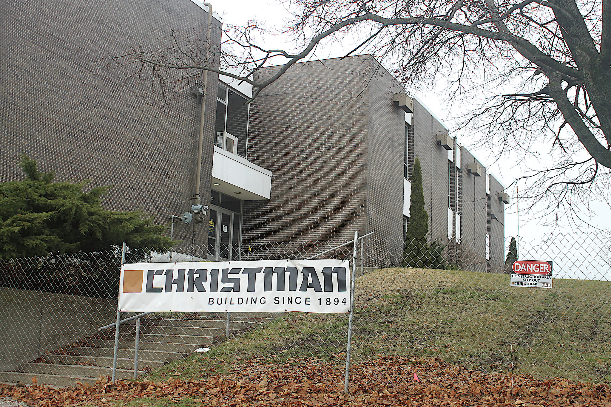 Manistee elementary school undergoing renovation