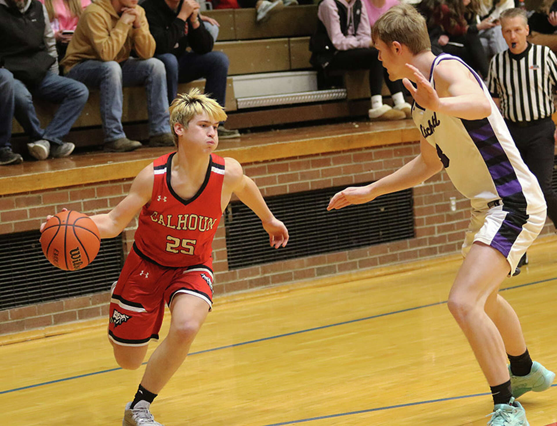 Eilerman sparks Calhoun's comeback to win Carlinville title
