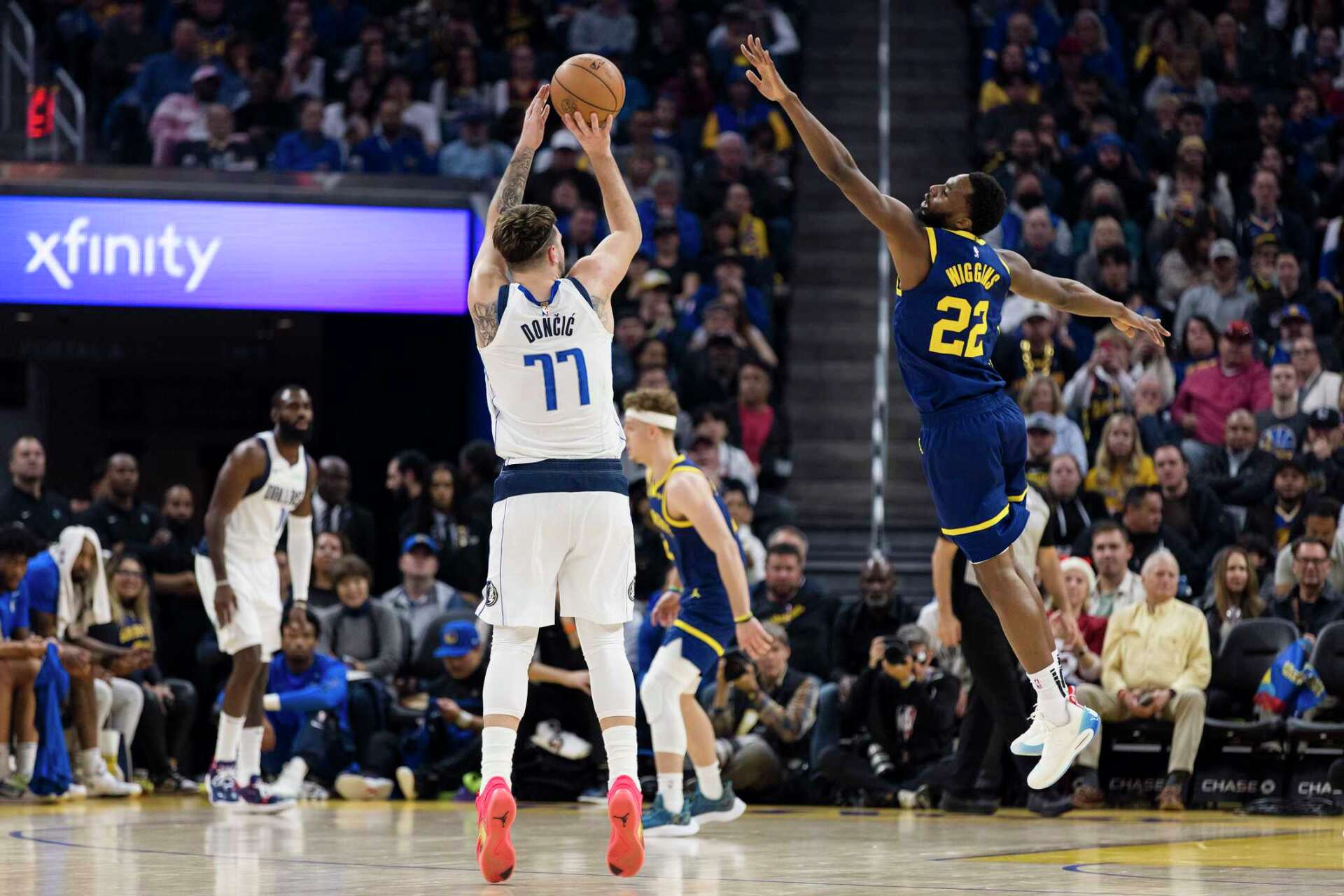 Steve Kerr cites lack of ‘grit’ as Warriors fall to Luka Doncic, Mavs